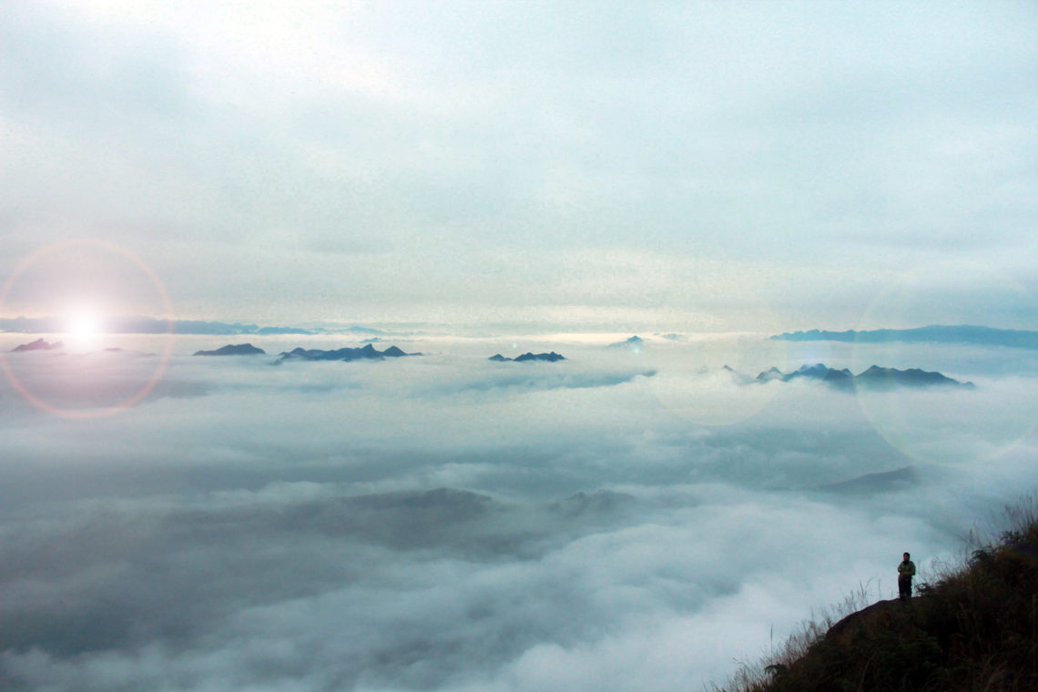 Ta Xua Cloud Hunt: A unique experience in Vietnam - Fiona Travels from Asia