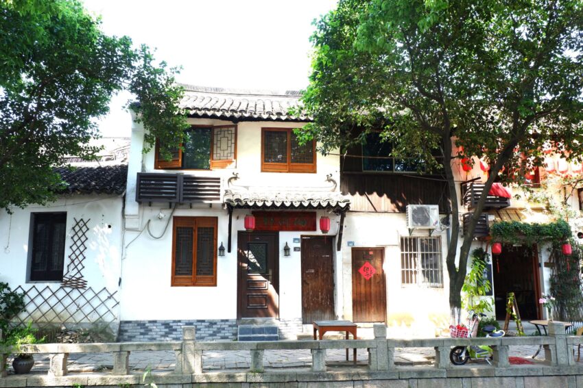 Secret Tips: 9 Things To Know Before Visiting Tongli Water Town in ...